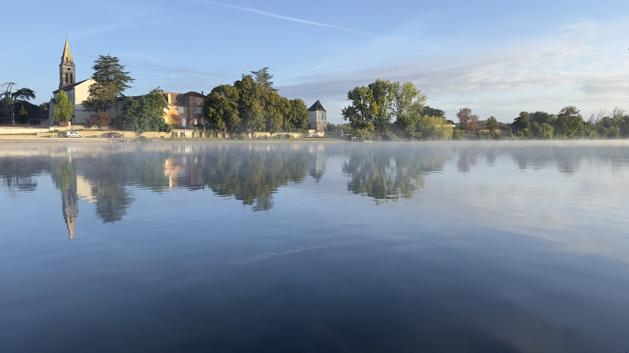 Villa La Rive - Villa la rive (River Villa)
